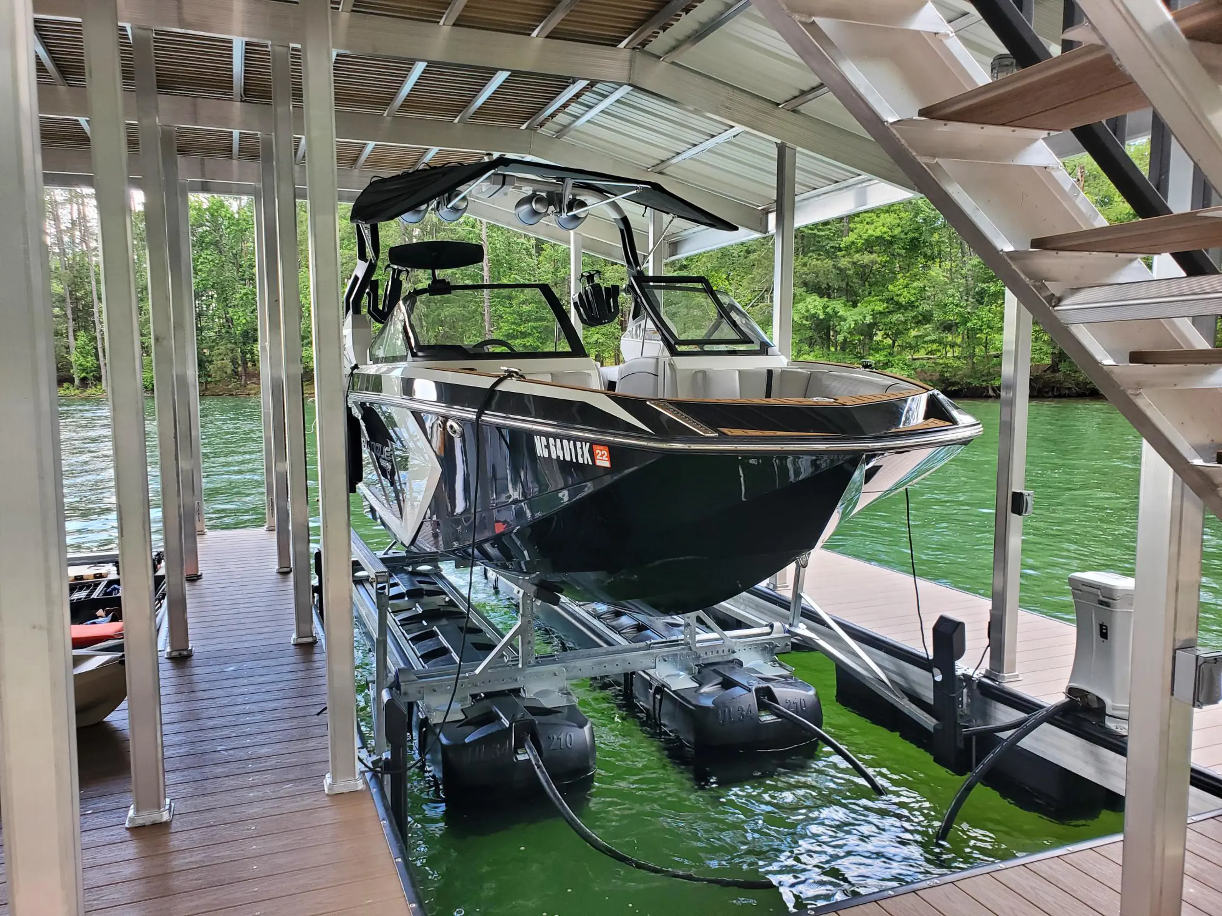 HydroPort Extreme | Durable Jet Ski Docking Platform | HydroHoist®
