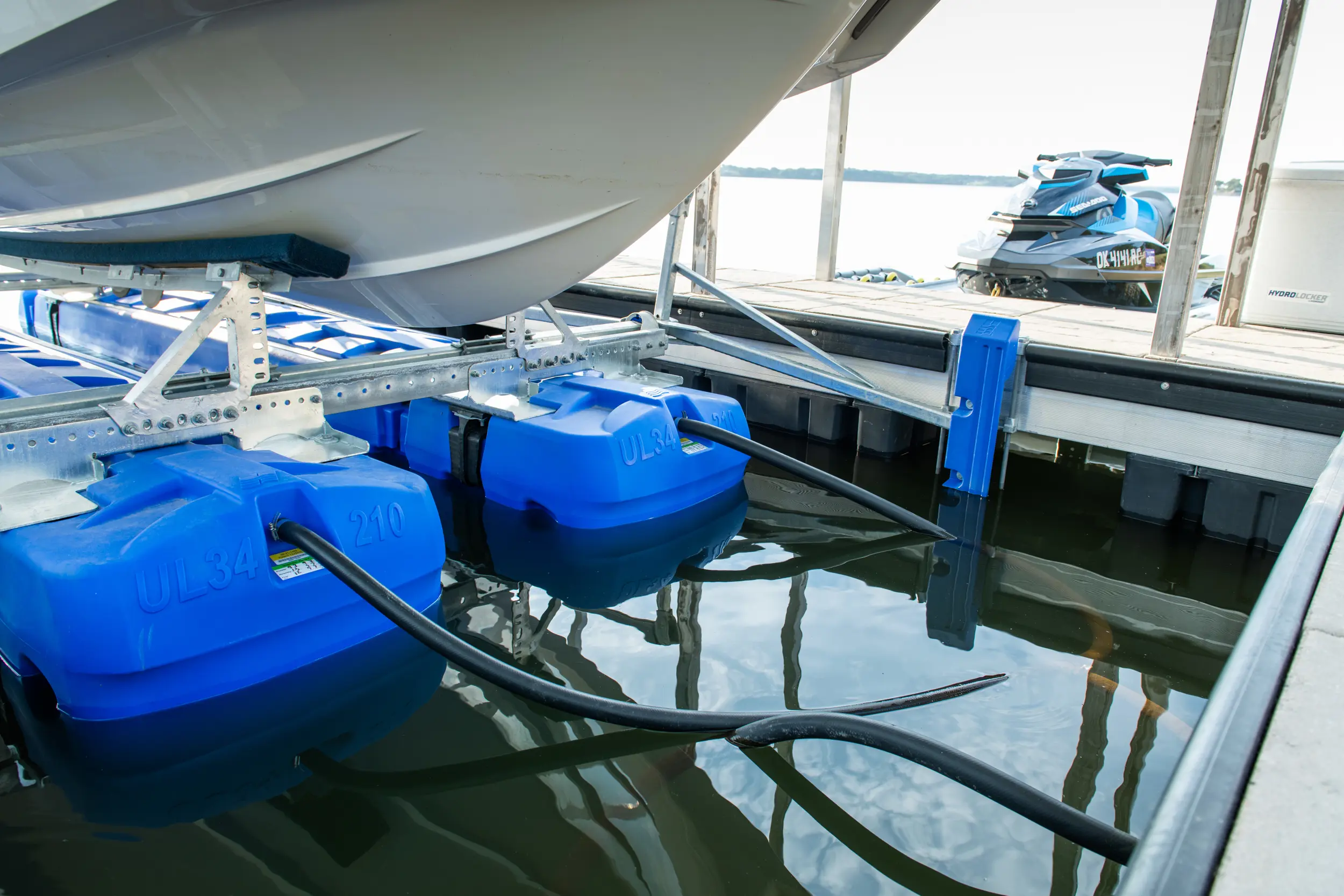 Best Boat Lifts for Shallow Water: Features & Benefits | HydroHoist