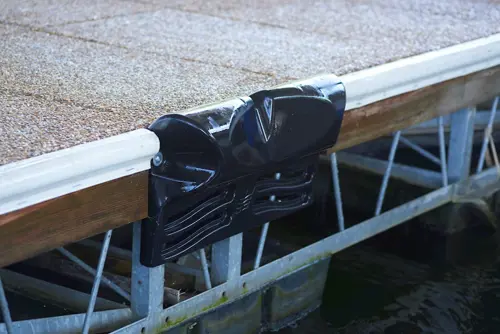 How to Choose the Right Boat Bumpers for Docking